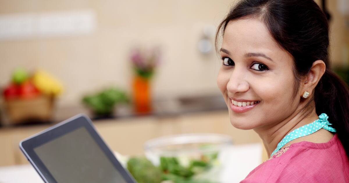 Woman can't be compelled to work just because she is educated: Bombay HC