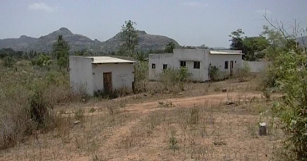 The real reason behind people abandoning the Ashraya houses built by ...