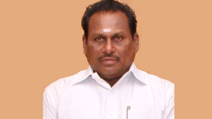 அதிமுகவில் வெடித்தது பூசல்...! சிட்டிங் எம்.எல்.ஏ., முன்னாள் அமைச்சர் ...