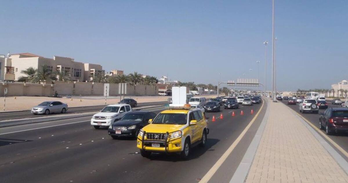 അബുദാബിയില്‍ യാത്രയ്ക്കിടെ വാഹനം വഴിയിലായോ? ഈ നമ്പറില്‍ വിളിച്ചാല് ...