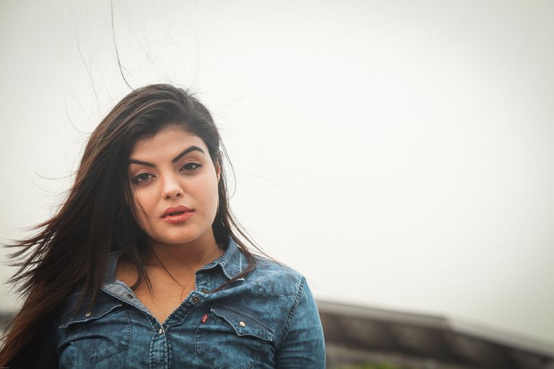 நடிகை தேஜா ஸ்ரீ இவ்வளவு ஹாட் நாயகியா!