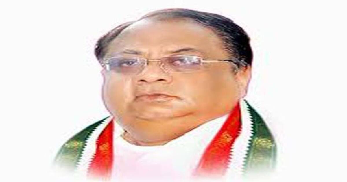 ఆ సీటుకి కాంగ్రెస్ వేలం, తాను పాల్గొనలేదంటున్న మాజీ ఎమ్మెల్యే