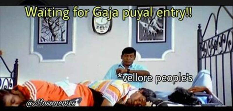கண்ணுல தண்ணி வரவழைக்கும் கஜா மீம்ஸ்! சிரிச்சி சிரிச்சி வயிறு வலிச்சா ...