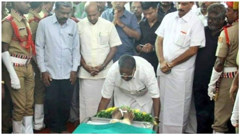 இதே பிரபஞ்சன் சென்னையில் இறந்திருந்தா ஒரு அறிக்கை கூட வந்திருக்காது ...