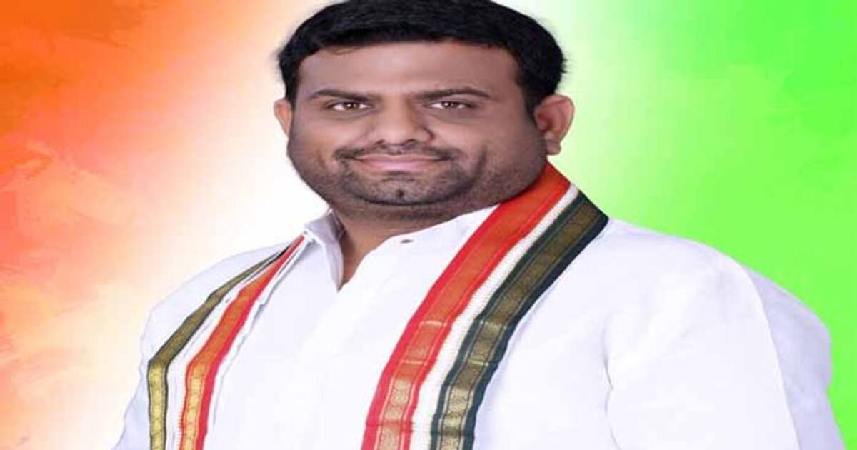 తాండూరు: రోహిత్ రెడ్డి ఫ్లెక్సీలు కాల్చివేత.. ఎమ్మెల్సీ వర్గీయుల ఇంటిపై ...