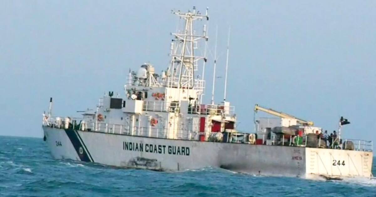 Sri Lankan Navy releases 5 Indian fishing trawlers