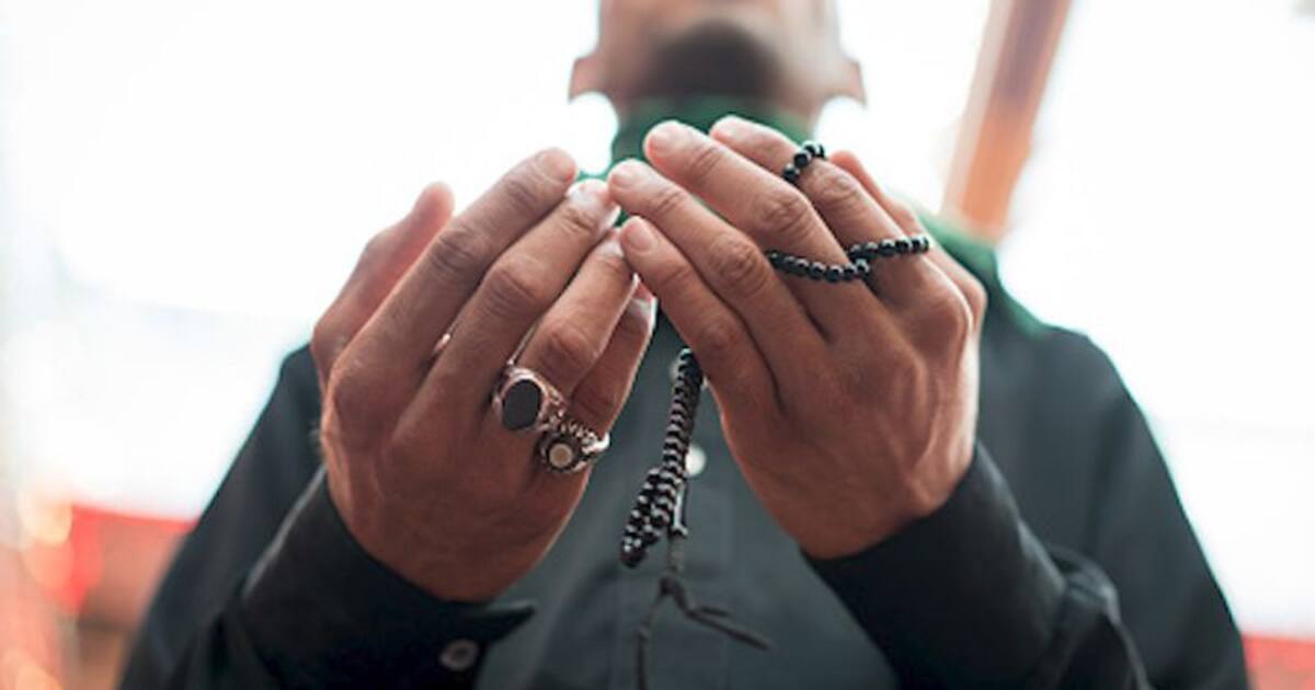 Tamil actor Simbu's brother Kuralarasan converts to Islam