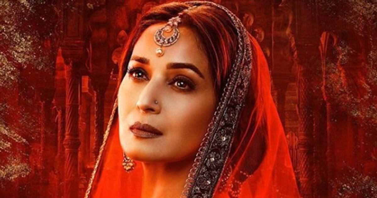 Madhuri Dixit as Bahaar Begum: Karan Johar calls it enchanting, ethereal, timeless