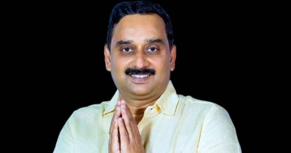 ex mp rayapati sambasiva rao son rayapati rangarao resigns to tdp