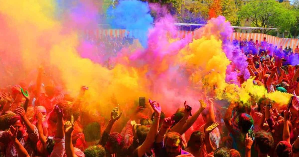 Here's how to keep your house clean during Holi
