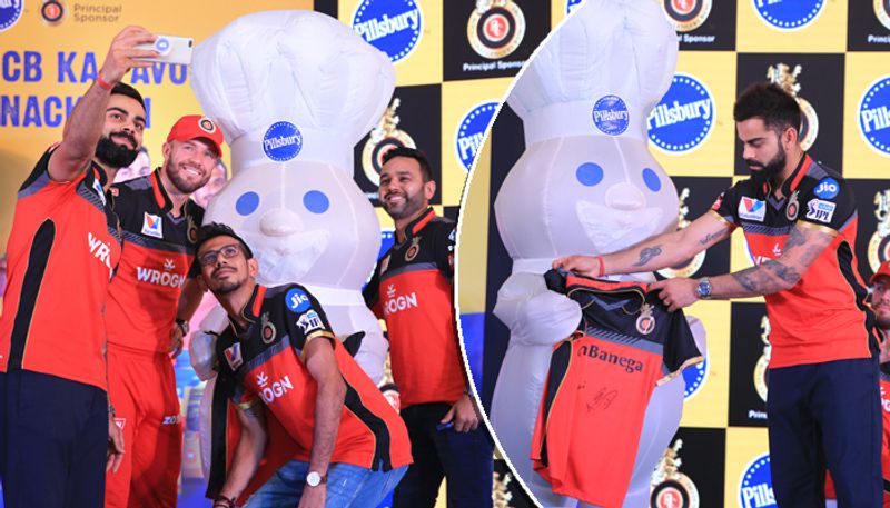 IPL 2019: RCB players gift jersey to Pillsbury mascot Doughboy in Bengaluru