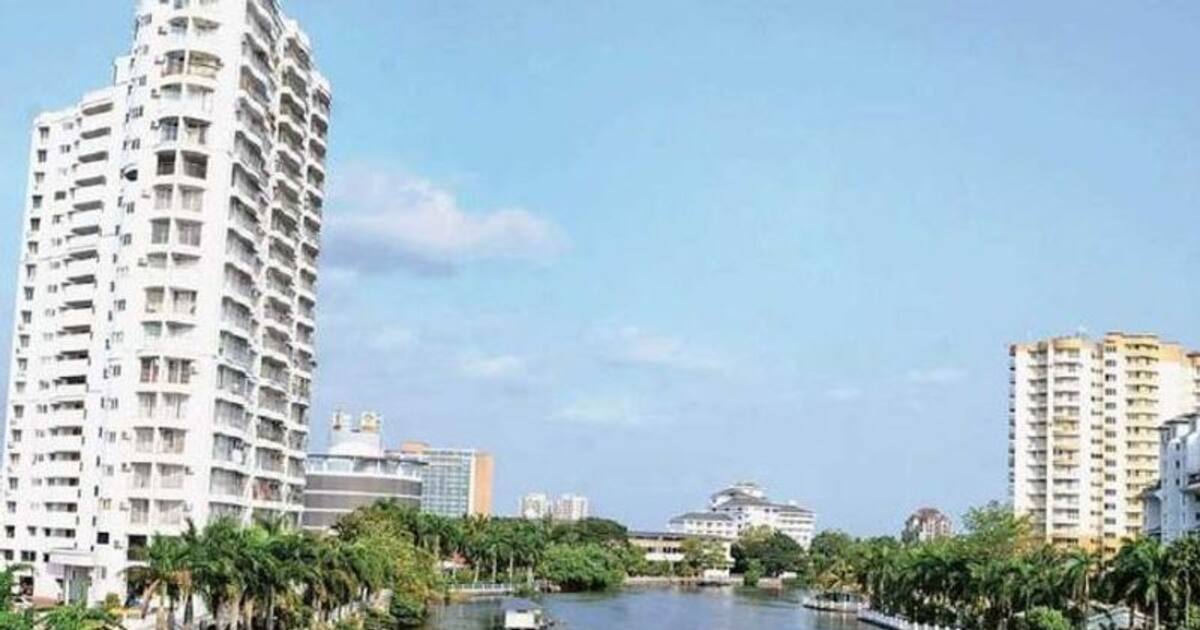 Kerala: Maradu flat owners allowed more time to produce ownership documents