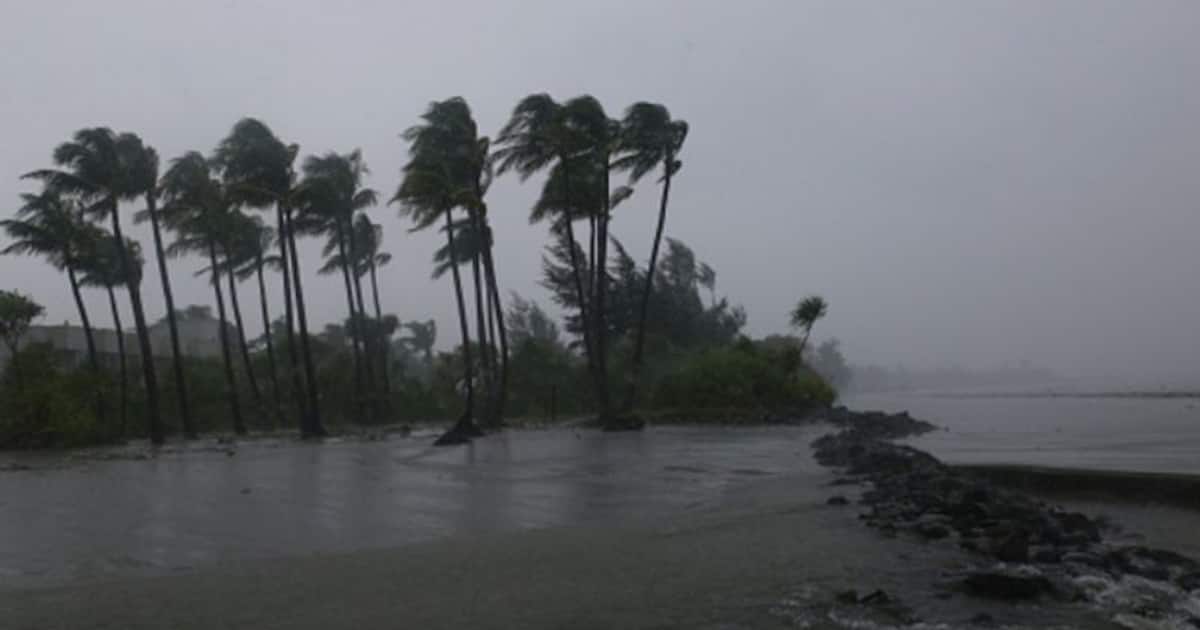 Bangladesh evacuates more than 10 lakh people as Cyclone Bulbul approaches