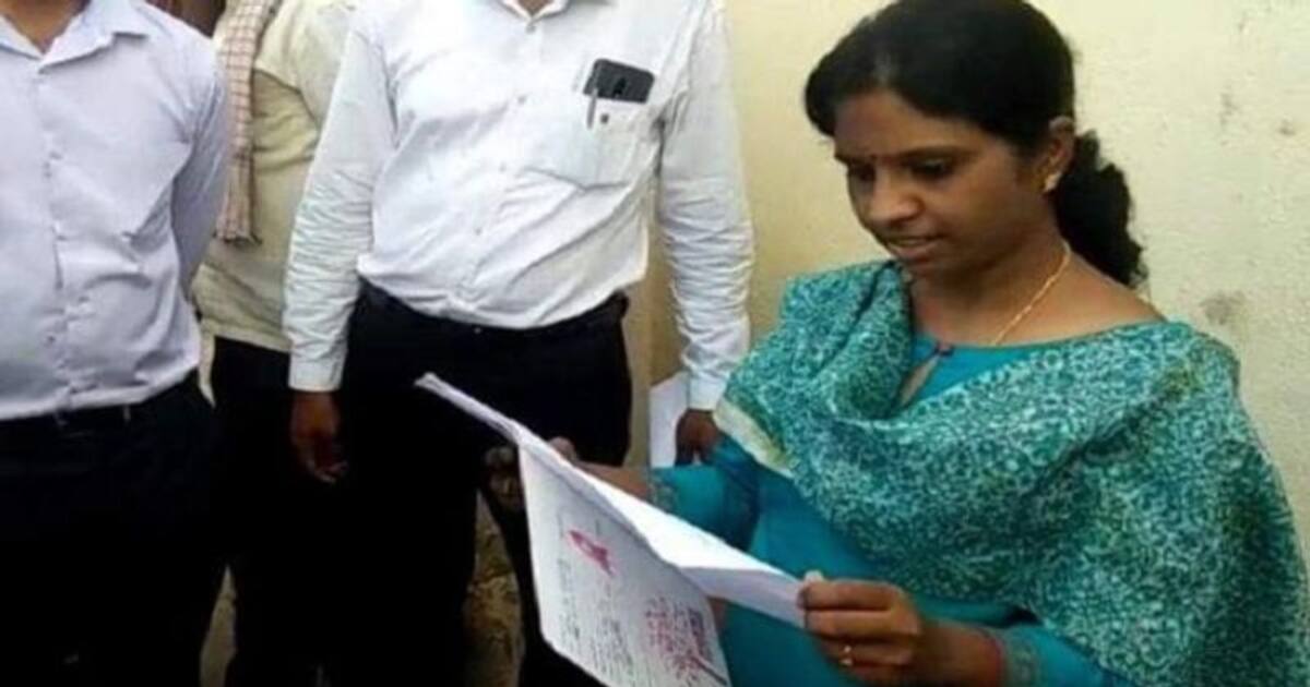 ಧಾರವಾಡ: ಡಿಸಿ ದೀಪಾ ಚೋಳನ್‌ಗೆ ಲವ್ ಲೆಟರ್ ಬರೆದ ಚೋಟುದ್ದ ಬಾಲಕ! | Boy Wrote ...