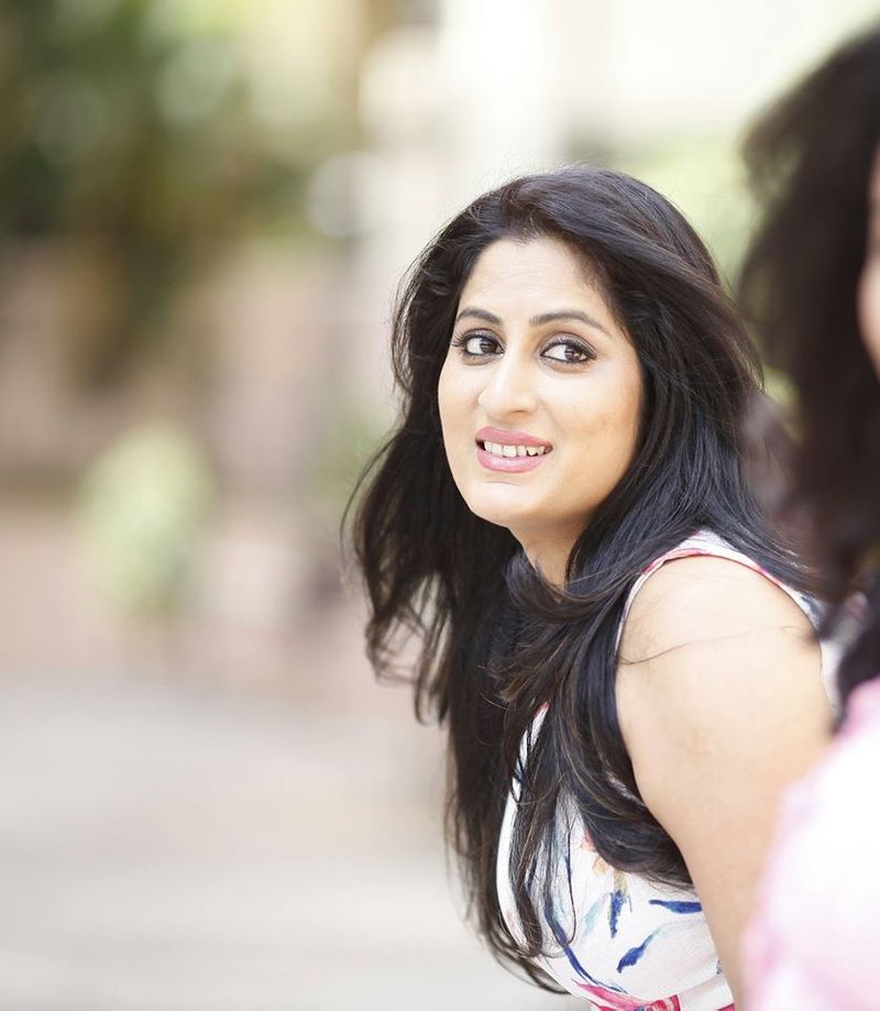 ನಿರ್ದೇಶಕಿ ರೂಪಾ ಅಯ್ಯರ್‌ ರಿಯಲ್‌ ಲೈಫ್‌ ಇಂಟ್ರೆಸ್ಟಿಂಗ್ facts! | Indian film ...