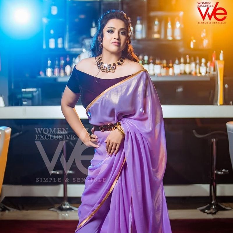 నటి మీనా రేర్ ఫోటోస్.. ఈ వయసులో కూడా ఇంత అందమా! | Actress Meena latest ...