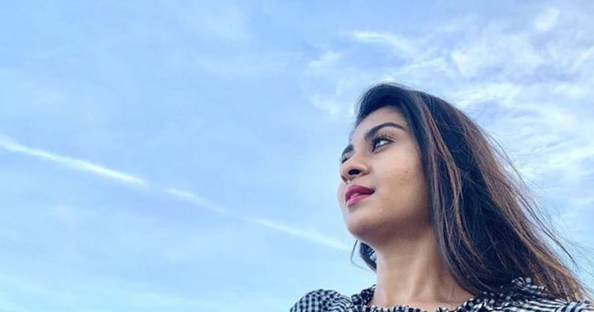 நம்ம குட்டி பொண்ணு நித்யாஸ்ரீயா இது ?? சூப்பர் சிங்கர் நித்யஸ்ரீயின் ...