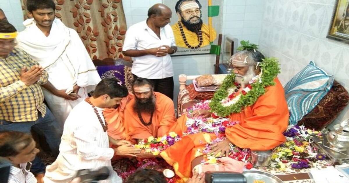 ರಂಭಾಪುರಿ ಶ್ರೀ ಪಾದಪೂಜೆ ಮಾಡಿ ಕಾಲಜ್ಞಾನ ನುಡಿದ ವಿನಯ್ ಗುರೂಜಿ | Avadhuta vinay ...