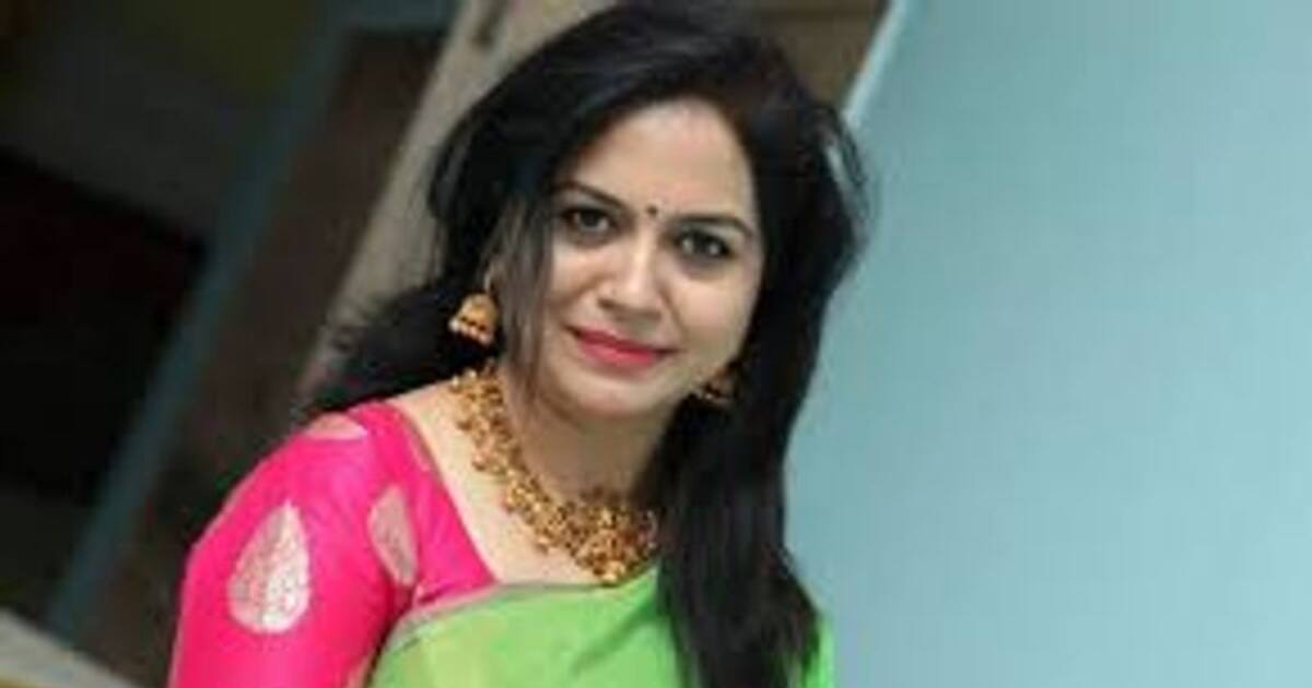 తనపై ప్రచారం అవుతున్న వార్తను ఖండించిన సునీత | Singer Sunitha on Big ...