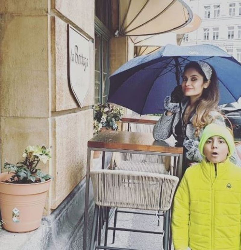 15 வயதில் சூர்யா பட ஹீரோயின்... 23 வயதில் திருமணம்..! மகன் மற்றும் ...