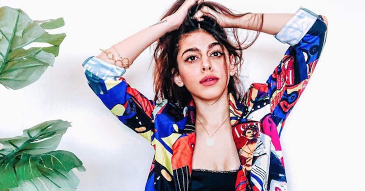 Alaya F with minimalistic makeup looks stunning in her latest magazine ...