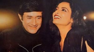 Did Dev Anand's black coat took many girls life? find out how