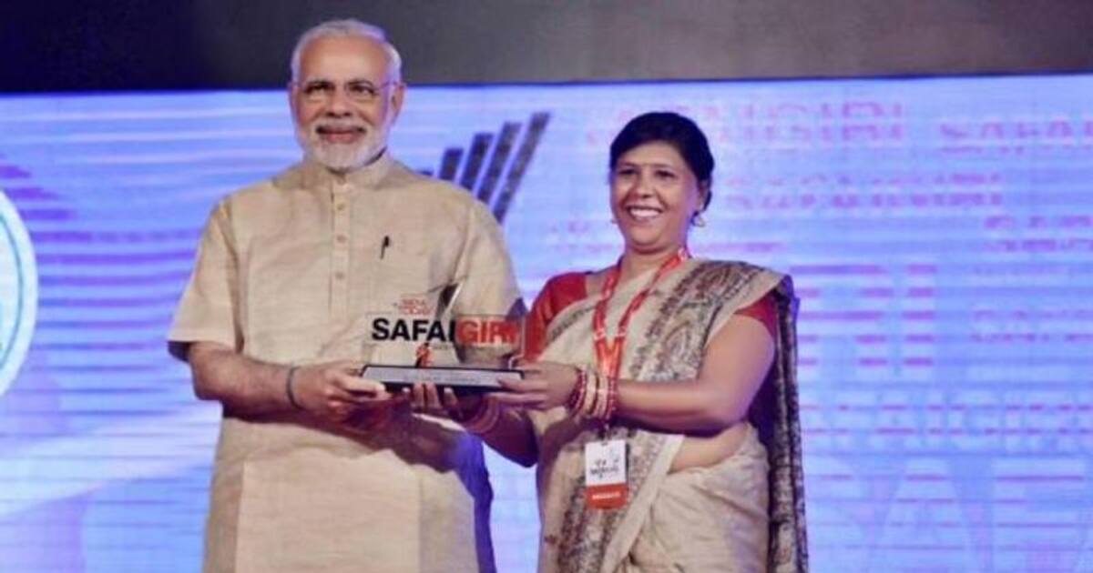 തോട്ടിപ്പണിയിൽ നിന്നും പത്മശ്രീയിലേക്ക്, ഉഷ ചൗമാറിന്റെ ജീവിതം ...