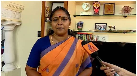 കസേരയിൽ ഇരുന്നില്ലെങ്കിലും പണിയെടുക്കാം എന്ന തന്റേടം ഉണ്ട്, ബിജെപി ...