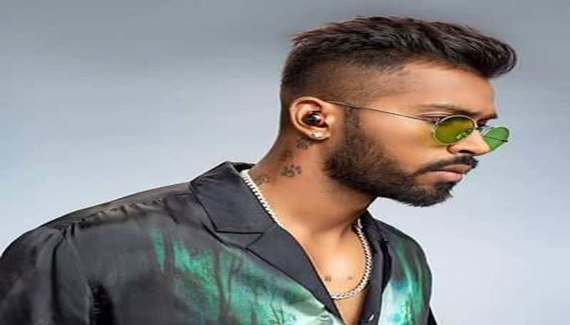 హార్దిక్ పాండ్యా... ఏ డ్రెస్ వేసుకున్నా.. అది మాత్రం ఉండాల్సిందే..! | 5 ...