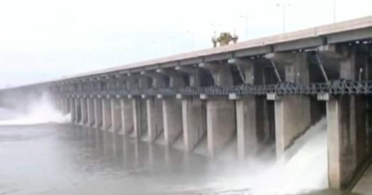 నిండుకుండలా ఎల్లంపల్లి ప్రాజెక్ట్... పరివాహక ప్రాంత ప్రజలకు అధికారుల ...