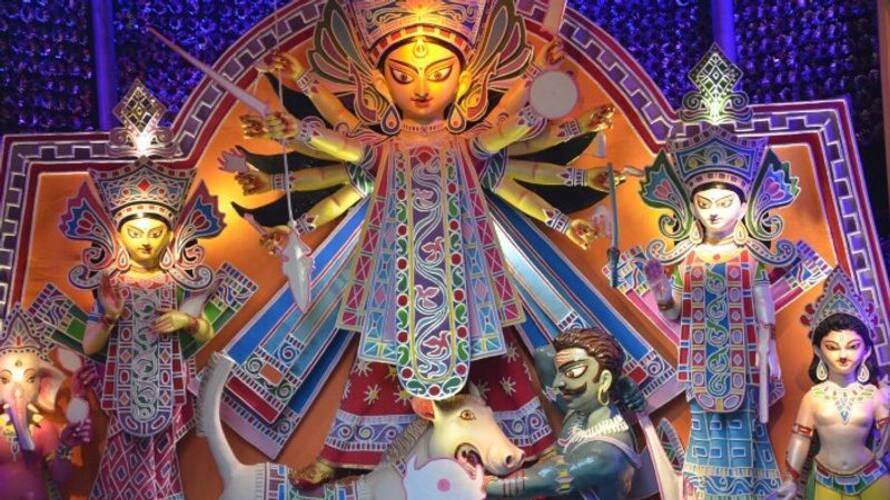 When is Durga Puja 2022? What are the 10 weapons in Maa Durga's hands ...