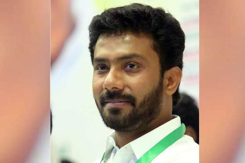 நீதிபதிகள் தீர்ப்பு குறித்து ஓபிஎஸ் மகன் ரவீந்திரநாத் என்ன சொன்னார் ...