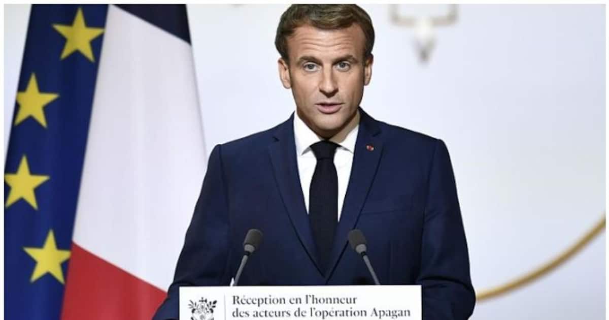 Emmanuel Macron |ഇളം നീലക്ക് പകരം കടും നീല; ഫ്രഞ്ച് പതാകയുടെ നിറം ...