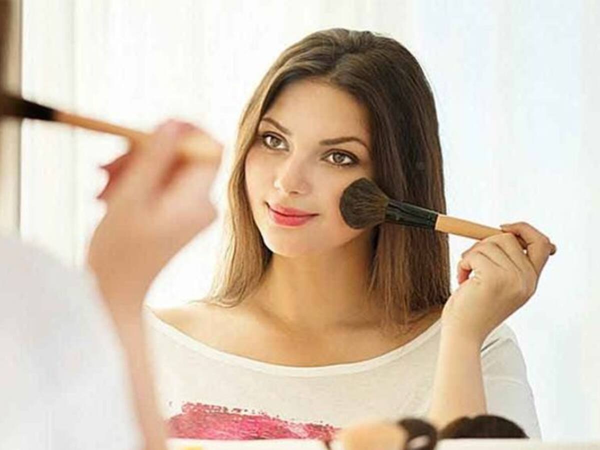 Garmi Me Makeup Kaise Kare In Hindi Saubhaya Makeup