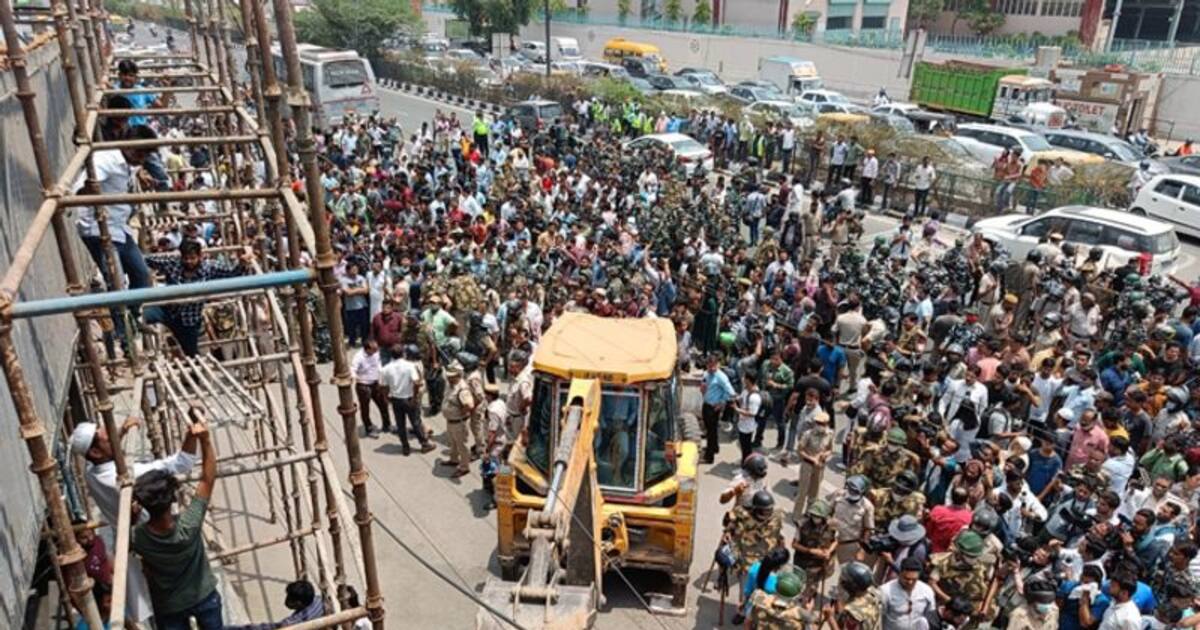 Shaheen Bagh demolition: SC refuses to hear matter, asks to approach ...