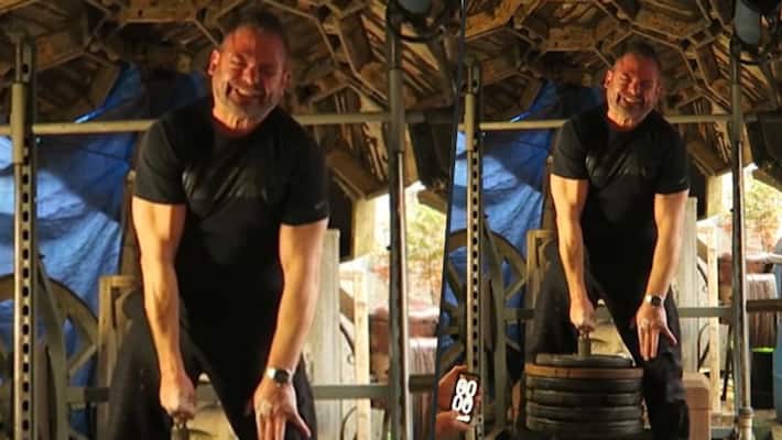 Watch: Man creates Guinness World Record by deadlifting 129.50 kg ...