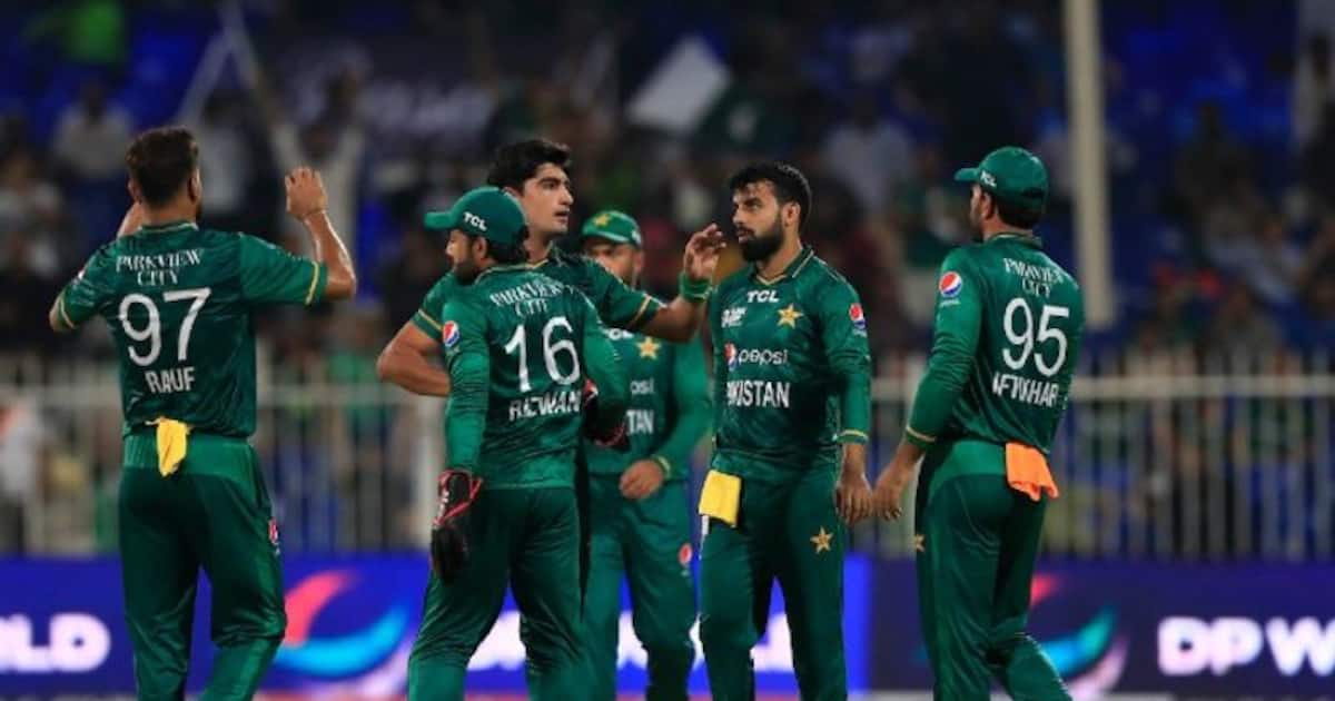 ഏഷ്യാ കപ്പ്: പൊരുതാന്‍ പോലുമാവാതെ ഹോങ്കോങ് പിടഞ്ഞുവീണു; പാക്കിസ്ഥാന് ...