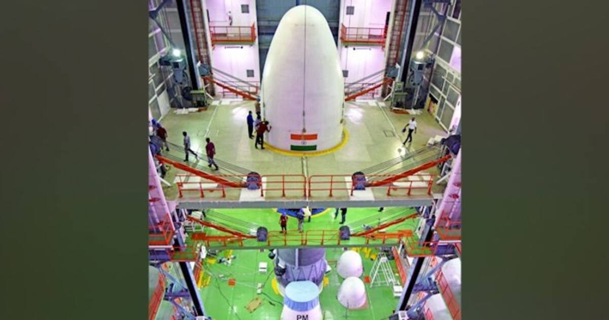 ISRO's LVM3 to make commercial debut with launch of 36 OneWeb ...