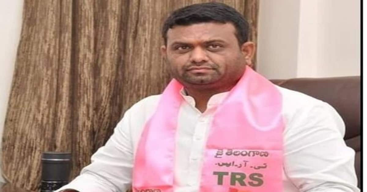 భాగ్యలక్ష్మి ఆలయంలో ఎమ్మెల్యే రోహిత్ రెడ్డి పూజలు.. బండి సంజయ్‌కు సవాలు ...