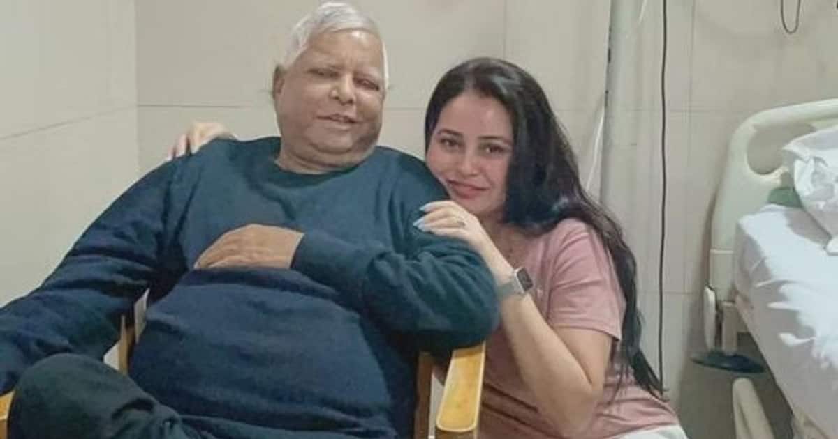 അച്ഛന്റെ മകൾ; ലാലു പ്രസാദ് യാദവിന് വൃക്ക ദാനം ചെയ്യാൻ രോഹിണി