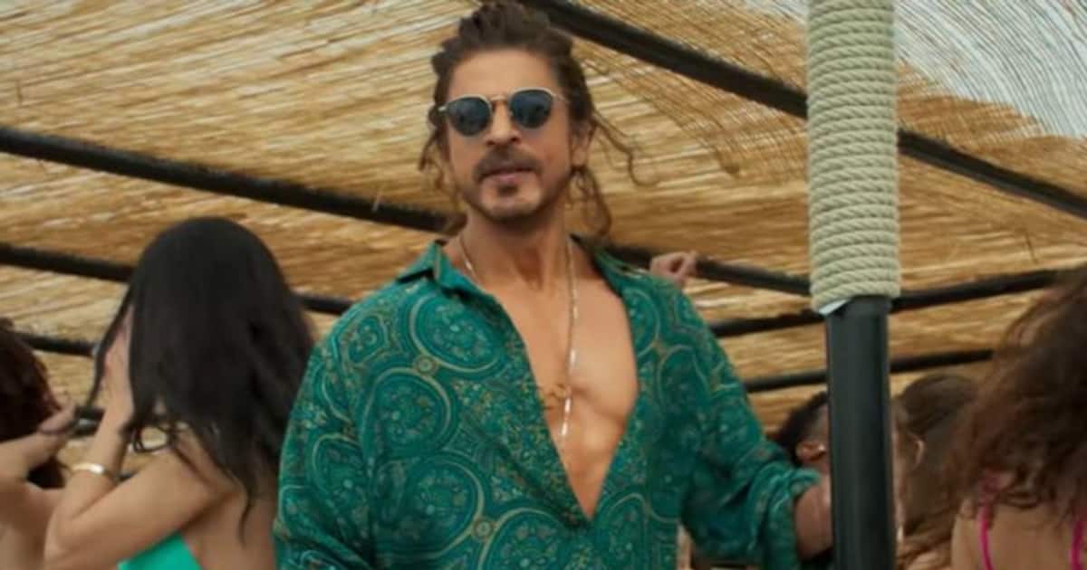 Besharam Rang controversy: Ayodhya Seer threatens to burn Pathaan star Shah Rukh Khan alive