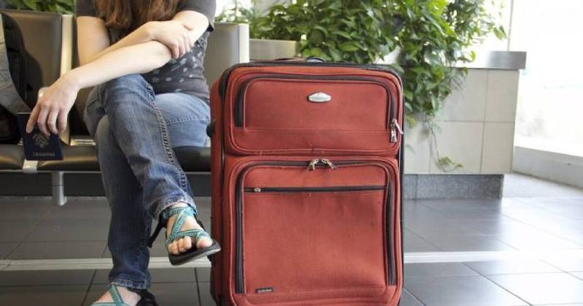 7 tips to save space while packing your suitcase next time