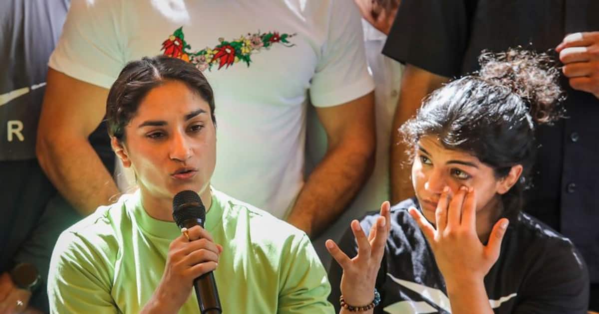 Wrestler Vinesh Phogat accuses WFI chief of trying to end her Olympic ...