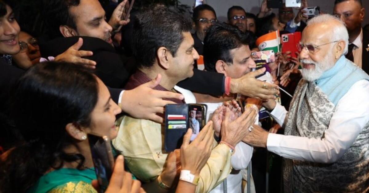 PM Modi receives 'traditional welcome' at Sydney's Qudos Bank Arena | WATCH