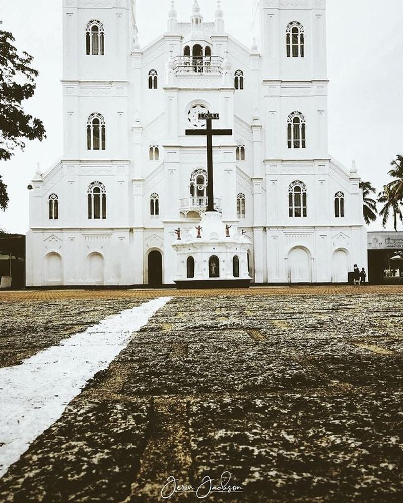 St. Mary's Forane Church to Edappally Church: tracing through 5 famous ...