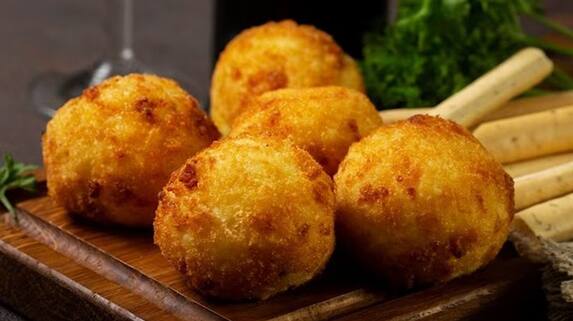 5 Popular Corn based snacks to spice up your Monsoons