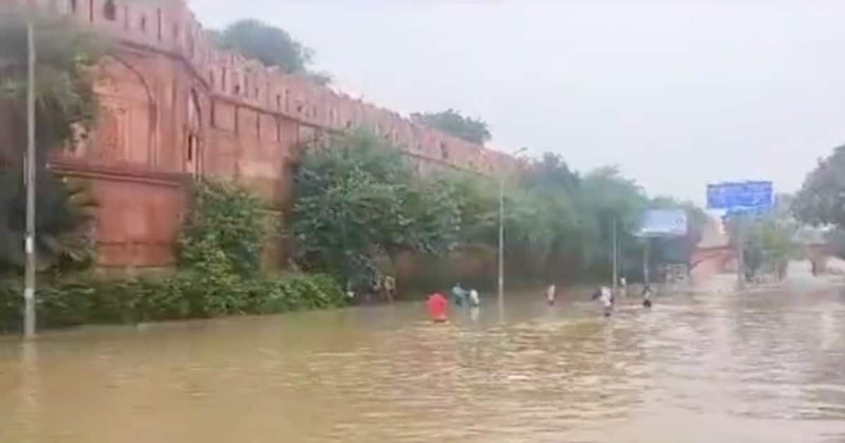 Historic Red Fort inundated as Yamuna River overflows, Delhi braces for impact | WATCH