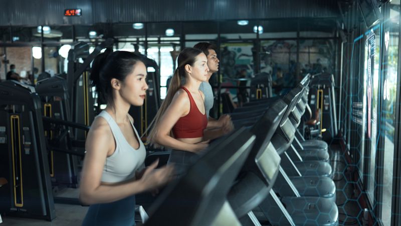 Here are 6 important gym etiquettes you should know