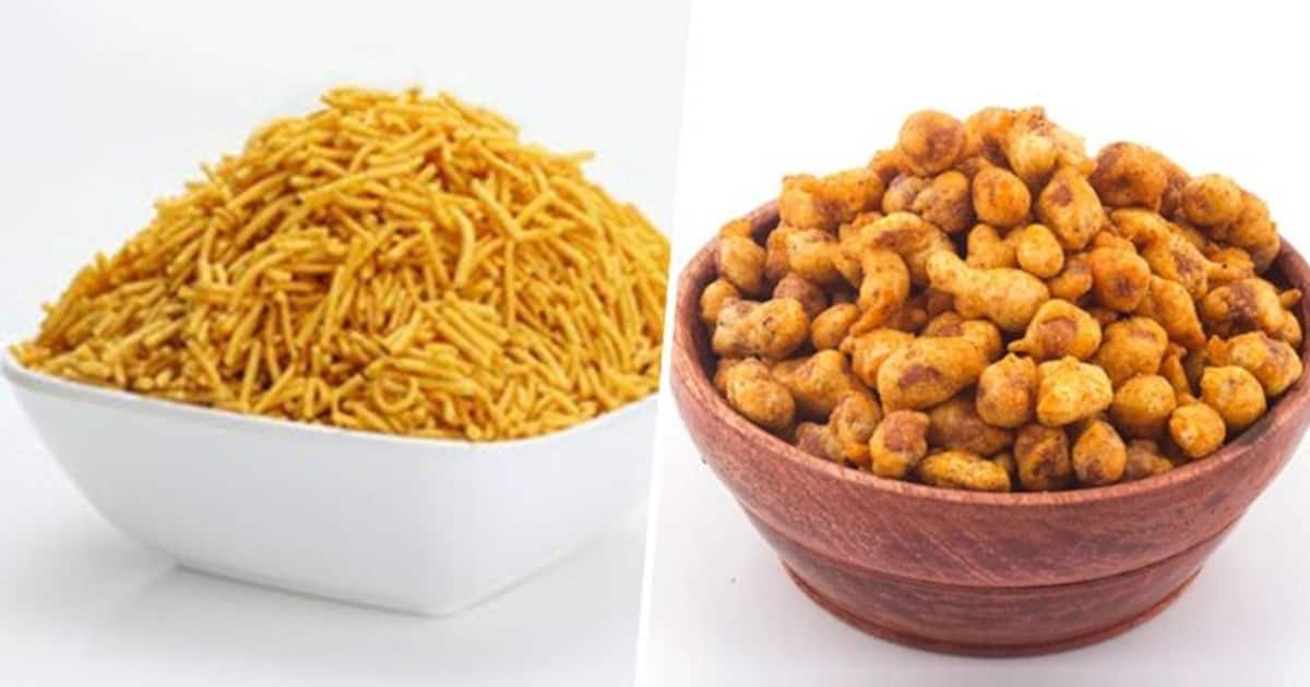5 popular Dry Snacks to elevate your Monsoons