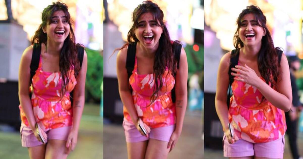 వర్షిణి పాప పరువాలకు హీటెక్కి పోతున్న విదేశీ వీధులు... రష్మీ ఓ కామెంట్ వదిలిందిగా!